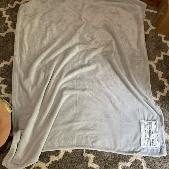 Bedding | Rae Dunn Blanket | Poshmark